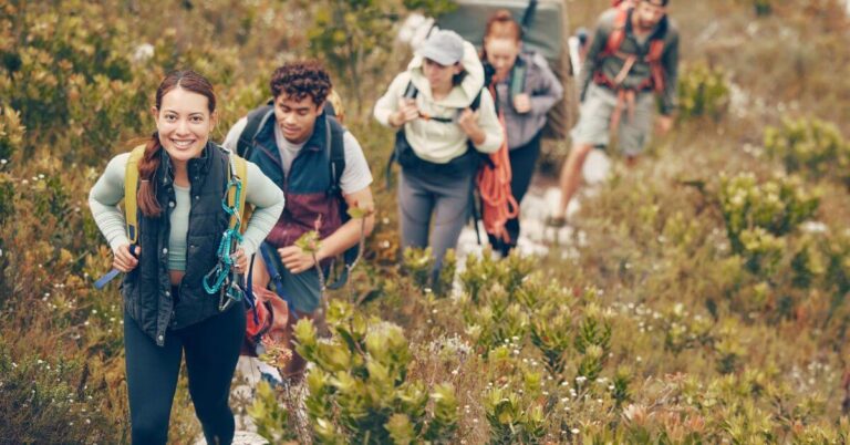 What Is Hiking? 6 Must-Know Basics for First-Time Hikers