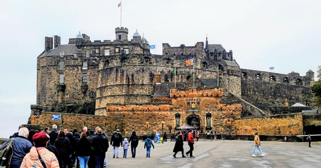 Edinburgh Castle Tickets: Book Tours & Activities
