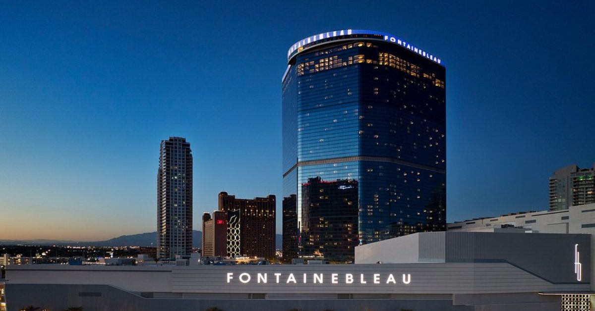 Book Fontainebleau Hotel Las Vegas at Best Price